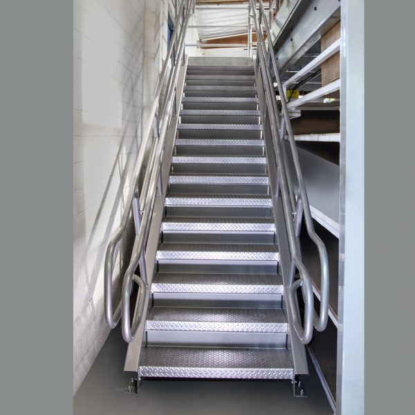 Western Pacific Storage Solutions SureSTEP - Industrial Ladders | C&SS